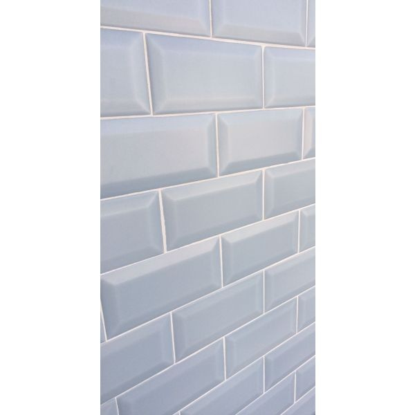 Matte Beveled Subway Tile MSI NGRAGLO3X6BEV 3 Inch X 6 Inch Gray